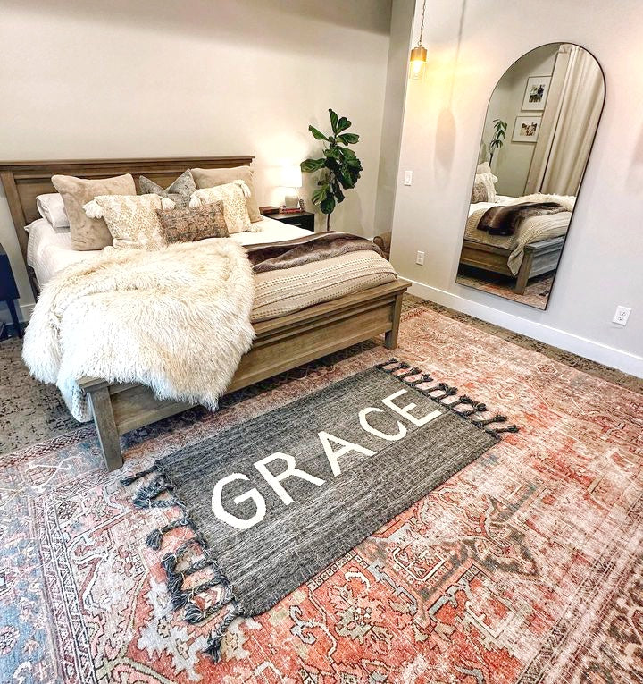 Grace Rug - Thankful Affirmation Joy | Rich Class Decor