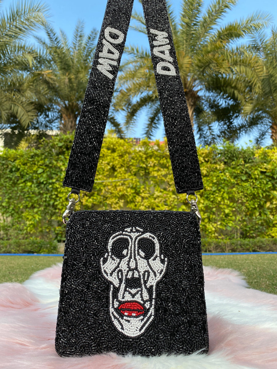Beaded NFT Purse – Handmade Crossbody Bag with DAW Logo | Rich Class Decor